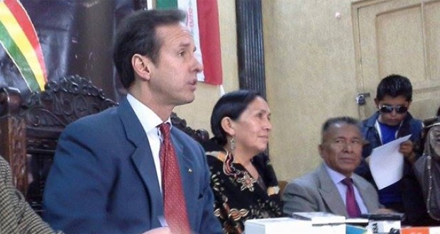 PDC presenta a Tomasa Yarhui como postulante a la Vicepresidencia – eju.tv