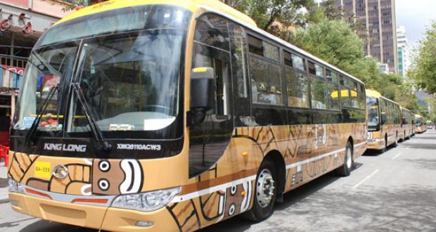 Los buses PumaKatari cubrirán menos del 1% de las 540 rutas en La Paz ...