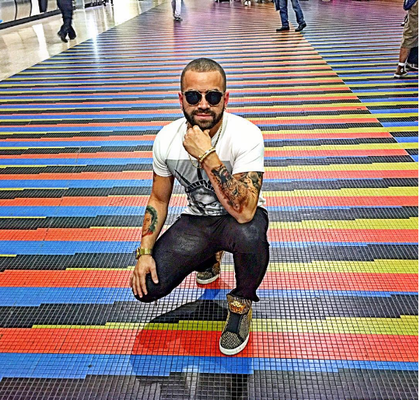 ¡A ver si entienden! Nacho utiliza imagen de Chávez para aclarar por ...