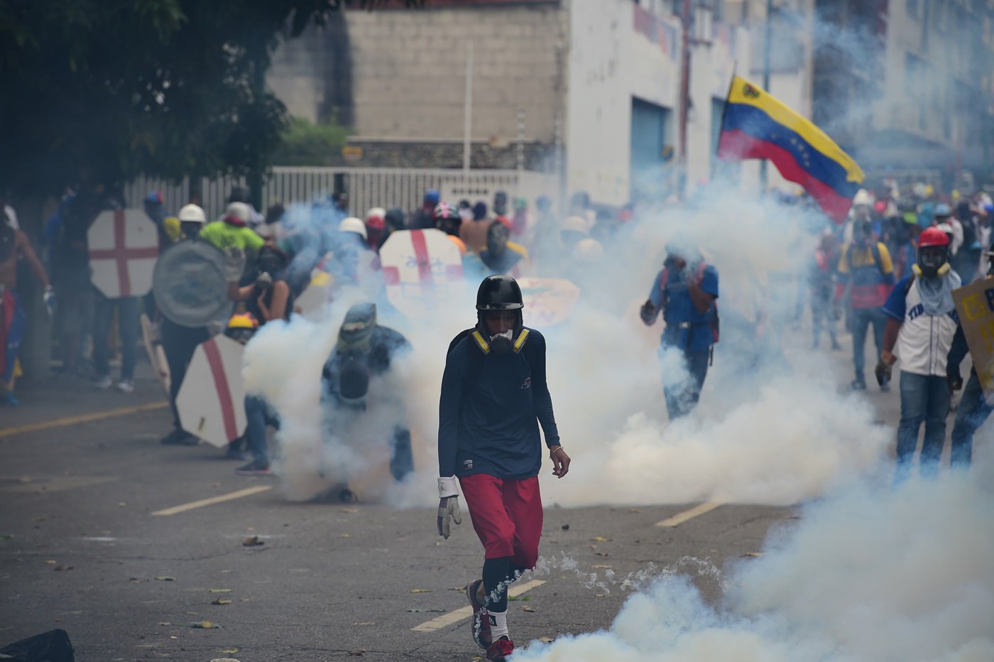 Agencias reseñaron la represión en Venezuela este 3 Mayo (Fotos) – eju.tv
