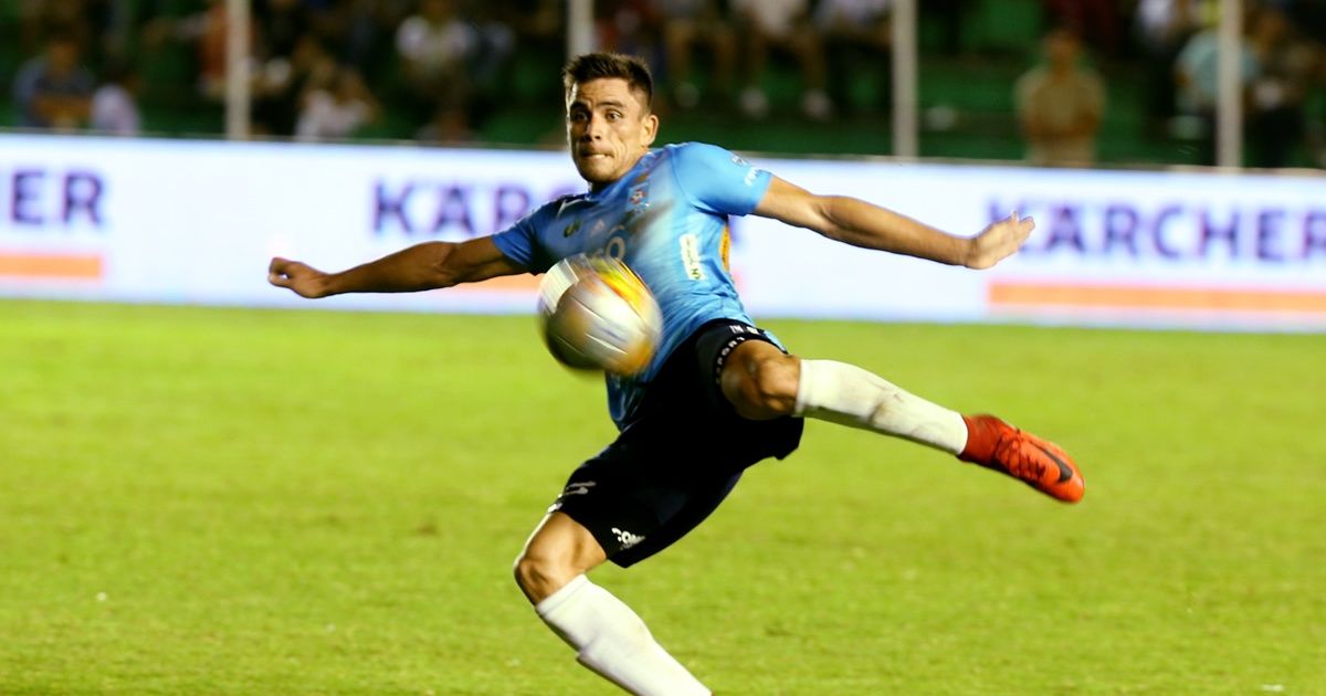 Leo Vaca, concentrado para jugar ante Bahía – eju.tv