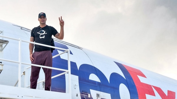 Ricky Martin venderá una camiseta pintada por sus hijos a beneficio de ...