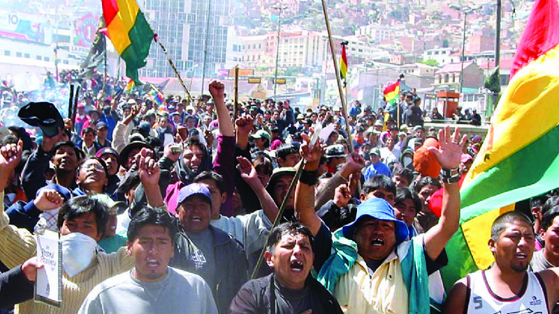 Tras 15 años de la caída de Goni, agenda de octubre anda en retro – eju.tv