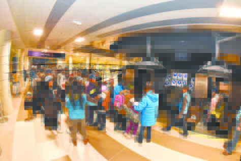 Teleférico. La Línea Plateada es inaugurada como regalo a El Alto por ...