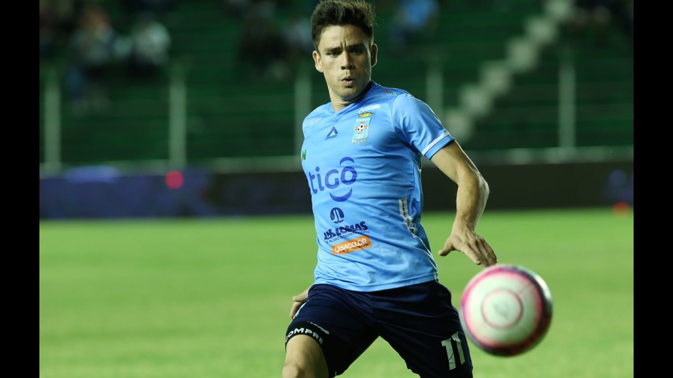 Blooming conminó a Leo Vaca a firmar un nuevo contrato – eju.tv