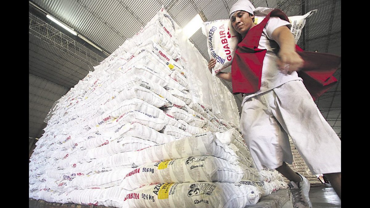 Azucareros refinan 10 millones de quintales y aseguran cupo interno ...